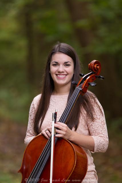 Ariana Dewar – Cellist and Cello Instructor